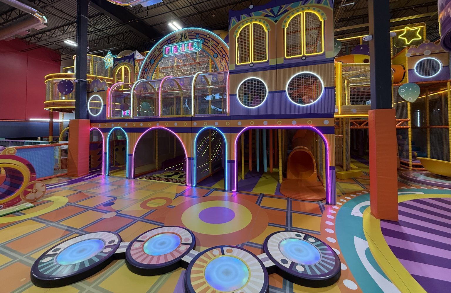 Funvilla Aurora Tickets | Indoor Playground & Trampoline Park